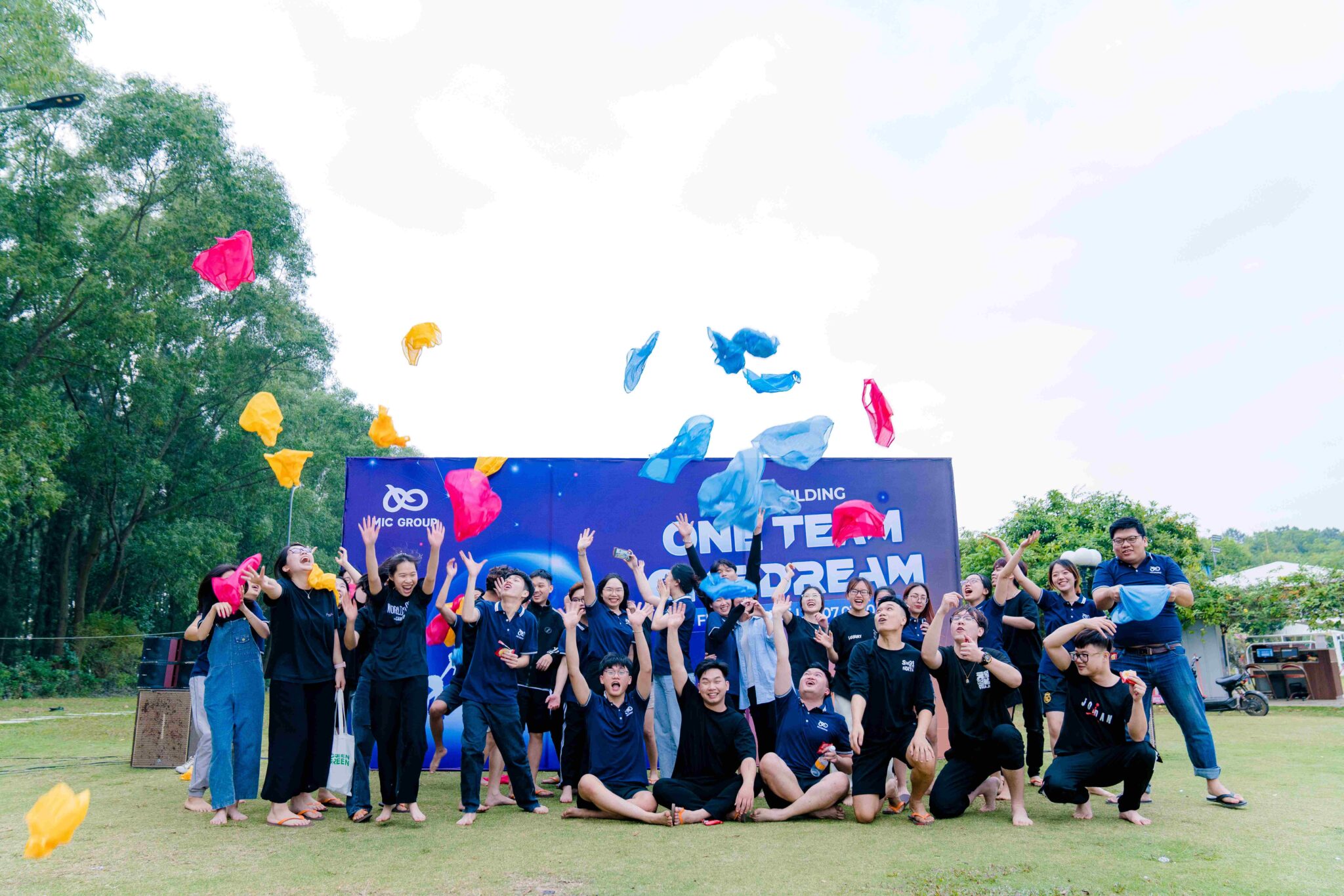 Tổng hợp thông tin tuyển dụng